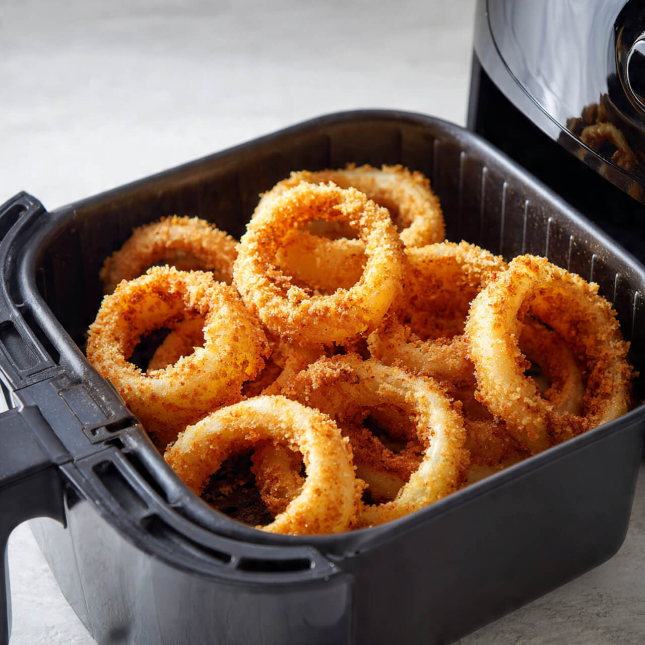 Air Fryer Onion Rings | bbqblaze.com